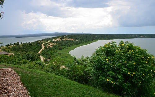 Queen Elizabeth National Park Uganda, wildlife safari tours in Queen ...